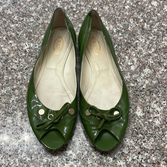 Tod's | Shoes | Tods Green Opened Toe Ballet Flat Size 92 | Poshmark